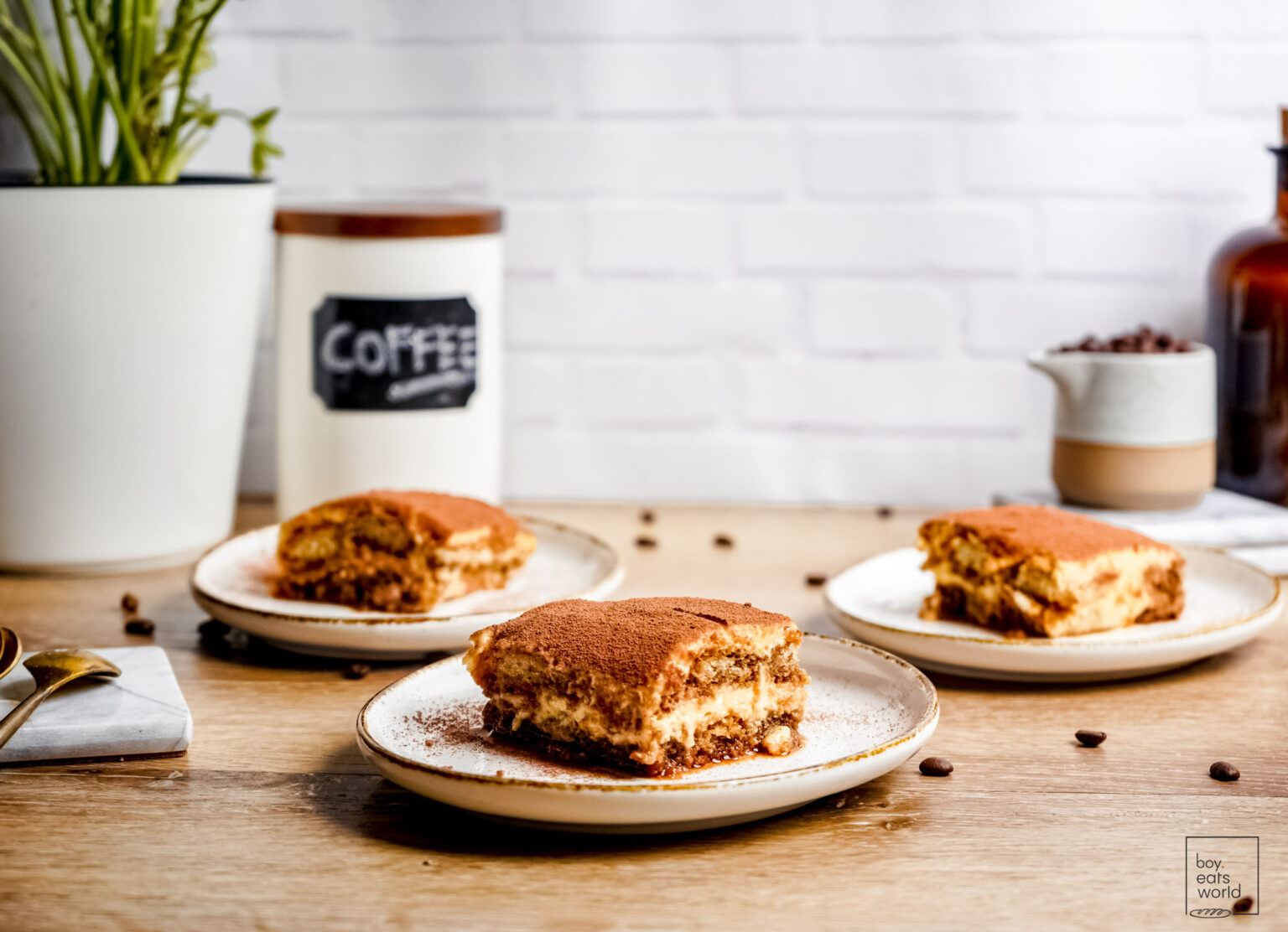 Kyra’S Classic Tiramisu - Boy.eatsworld